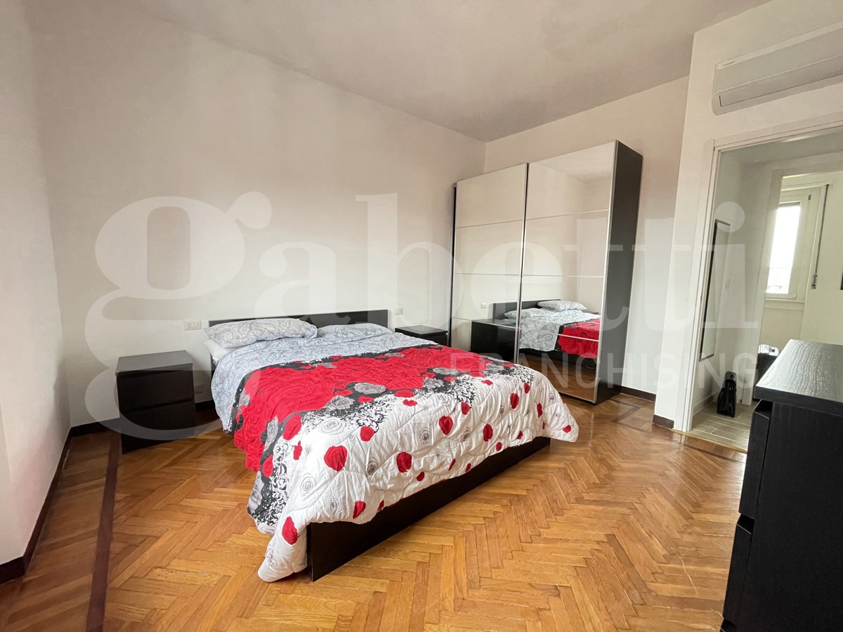 Appartamento in vendita a Milano Via Spartaco, 2 630.000 € 75 m² 3 ...